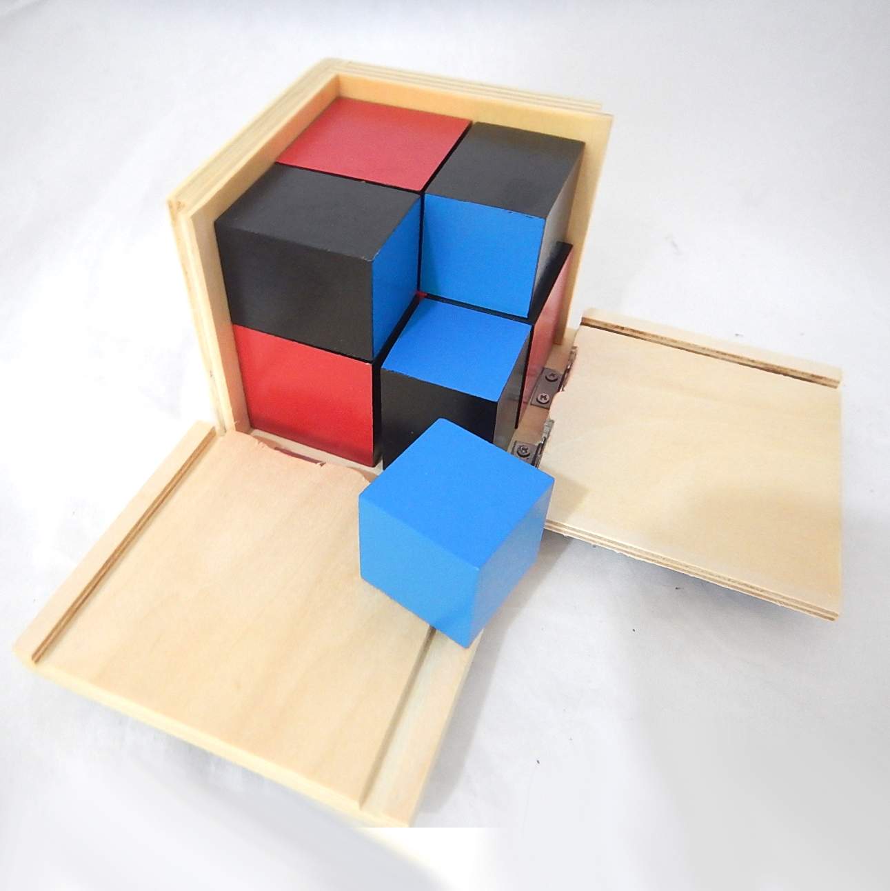 ลูกบาศก์ไบโนเมียล (Binomial Cube) - AlterAce